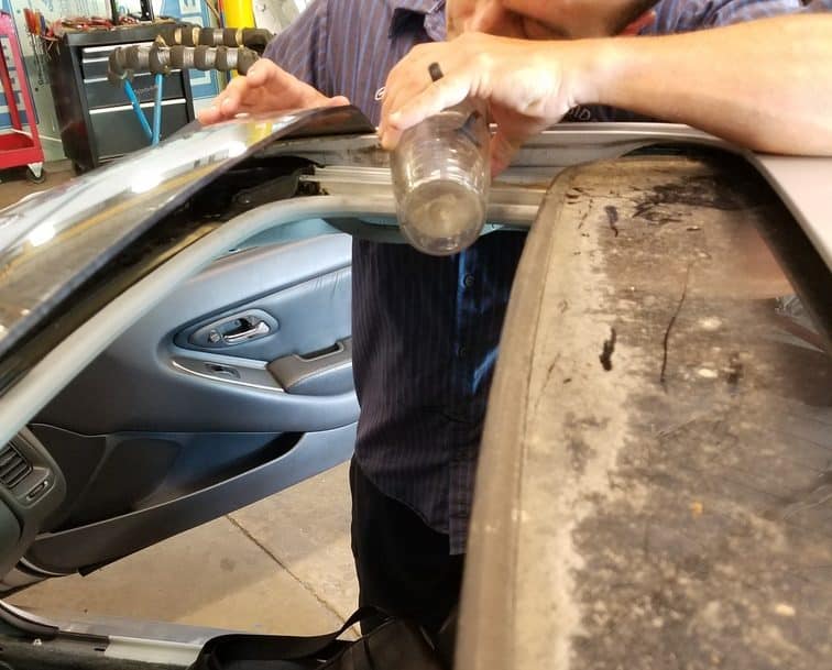 How to Fix a Sunroof Leak | Glass.com