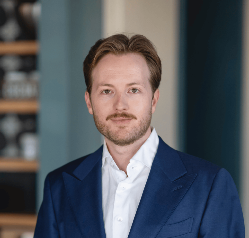 Glass.com Names Daniel Snow President - Glass.com